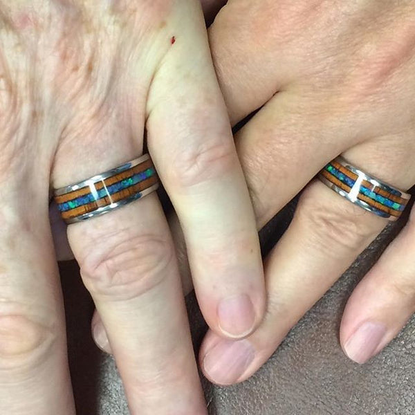 Hawaii Titanium Ring® with Opal and Wood | Hawaii Titanium Rings®